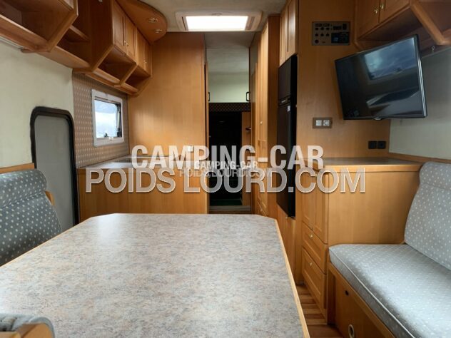 Camping-Car sur Base Man avec garage 59000€ A débattre – CAMPING CAR ...