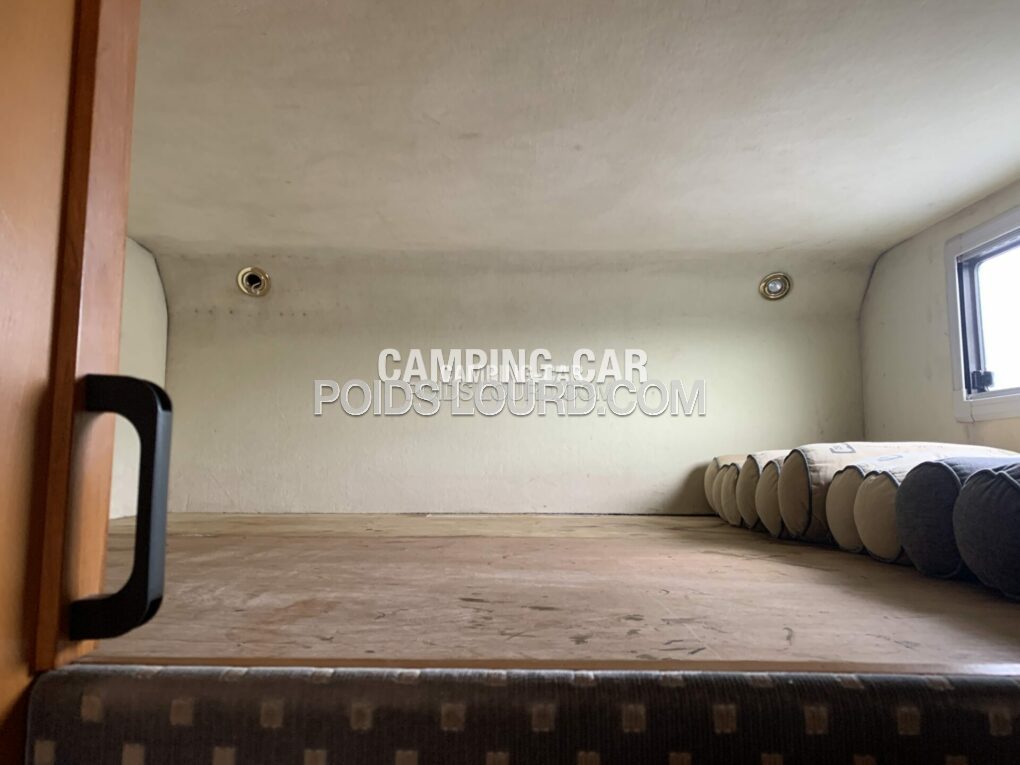 Camping-Car sur Base Man avec garage 59000€ A débattre – CAMPING CAR ...